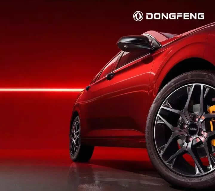 DONGFENG MOTOR PRÉSENTE SES NOUVEAUX MODÈLES